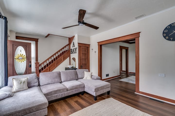 Gather & Stay • Modern Large Home In Alex Bay! - Alexandria Bay, NY