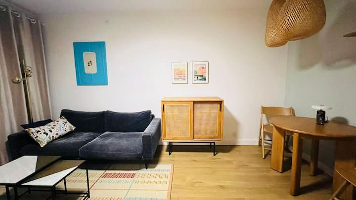 5 Mins Esplanade La Defense Métro Ligne 1 - Courbevoie