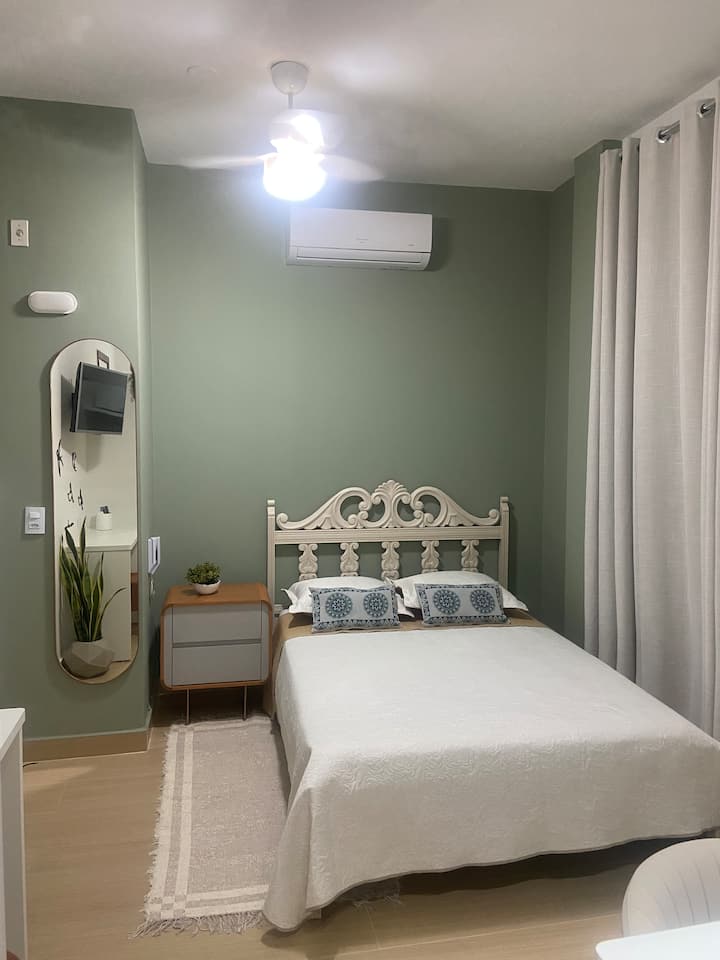 Ap.209-conforto E óTima Localização. - Vitória