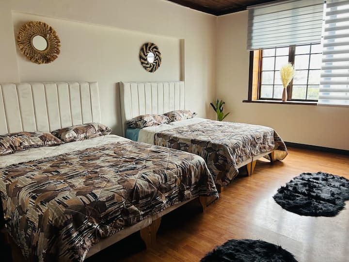 H29 Hab. Para 4 C/ Baño Común Floresta Alférez - Providencia