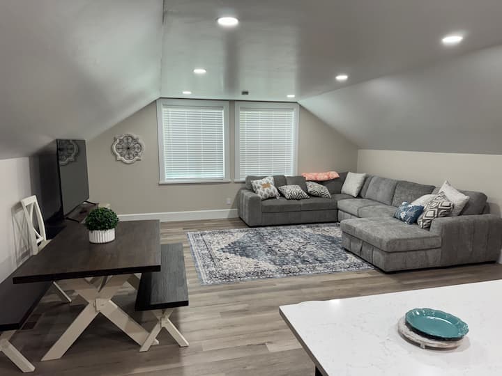 Big Blue Loft - Tony Grove Lake, UT