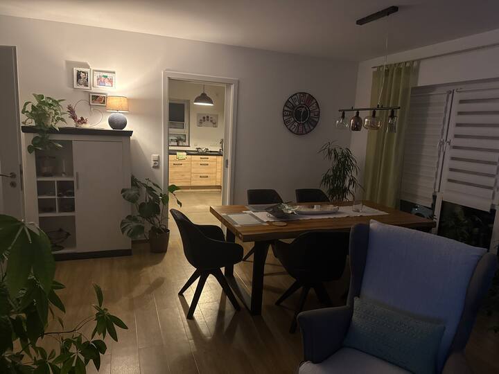 Gemeinsam Genutze Wohnung Mit Gastgebern Für Jeden - Hanau