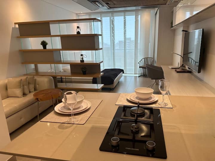 Hermoso Y Moderno Loft Con Balcón, Distrito 90. - Barranquilla