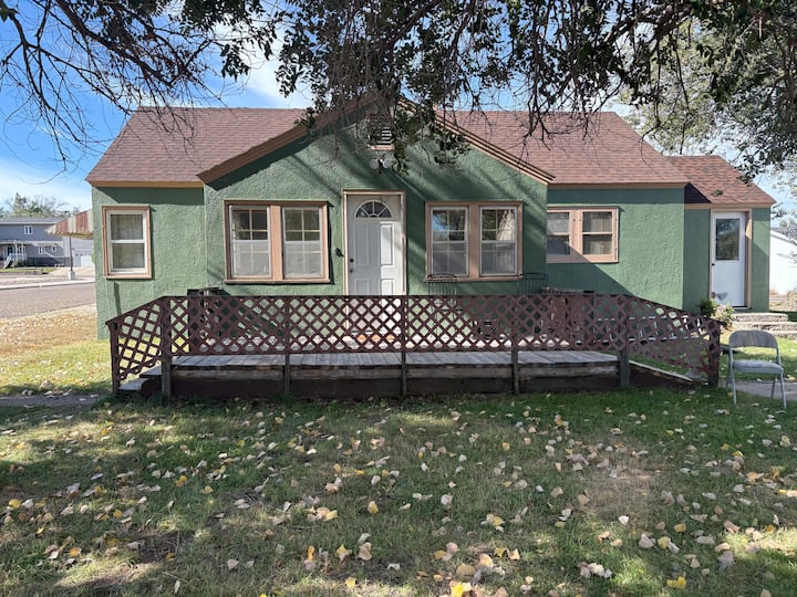 The Daisy Den, A Cozy 2 Bedroom Cottage - Splash Park, Baker