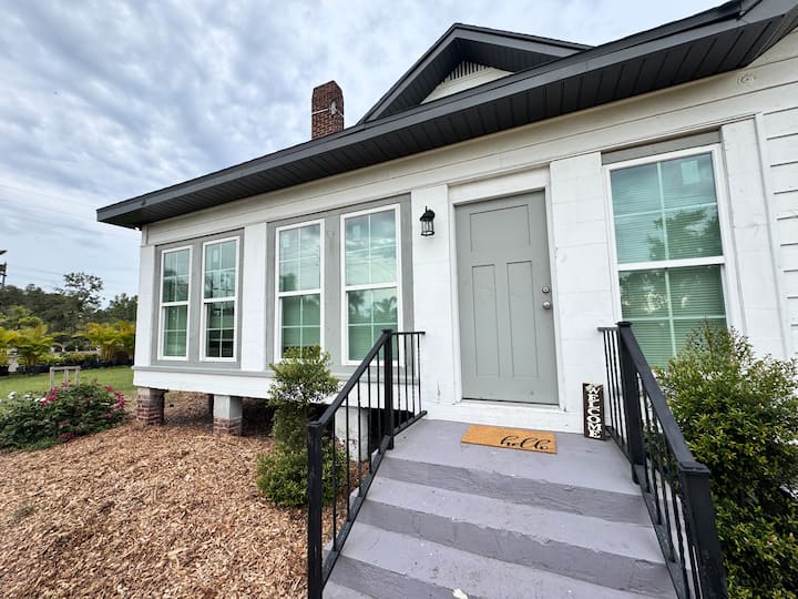 Welcome To The Loft! - Land O' Lakes, FL