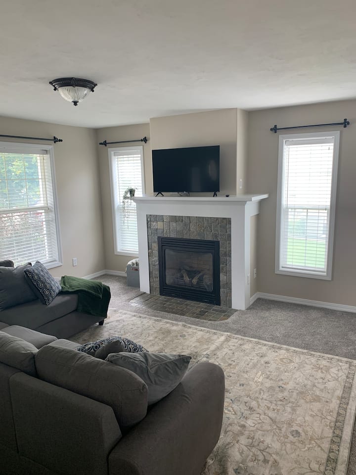 Cozy House In An Amazing Location - Idaho Falls, ID