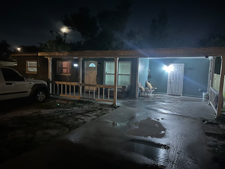 Private Get Away Apartment - Tampa, FL