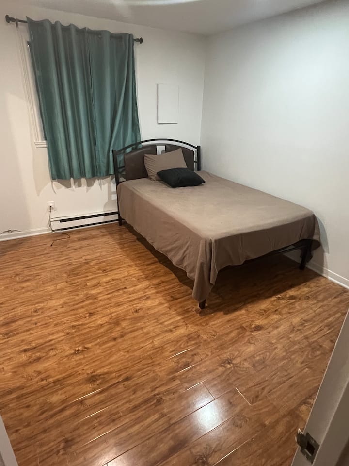 Chambre à Louer à Repentigny, Galeries Rive Nord - Repentigny