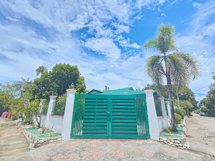 Eqr Vacation Home Rental…peaceful-quiet-safe - Bacolod
