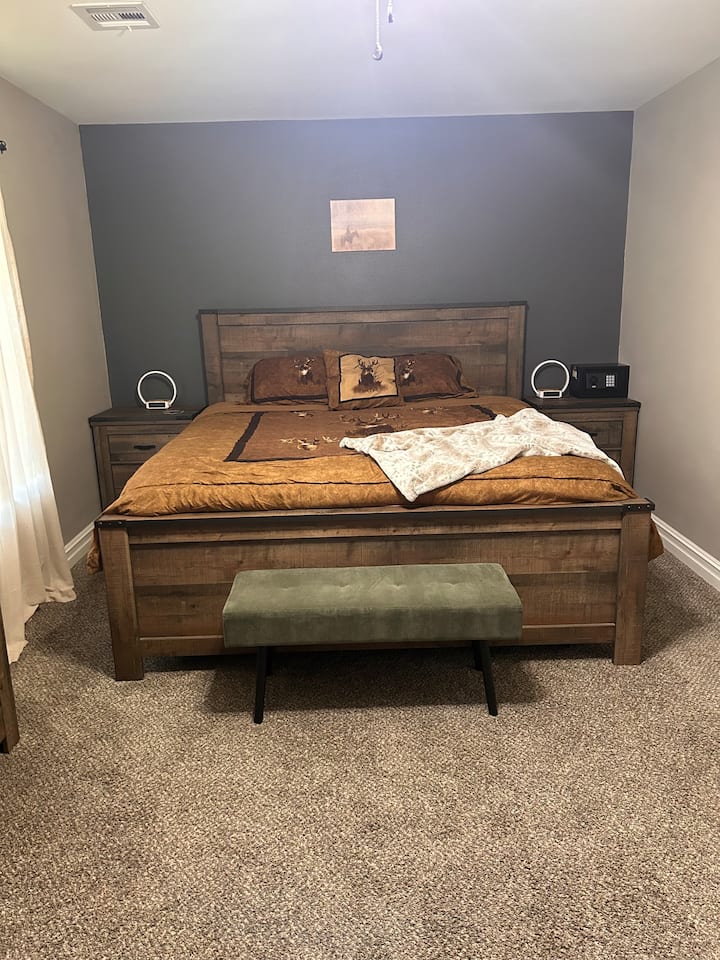 Dusty Road Den - Rocklahoma