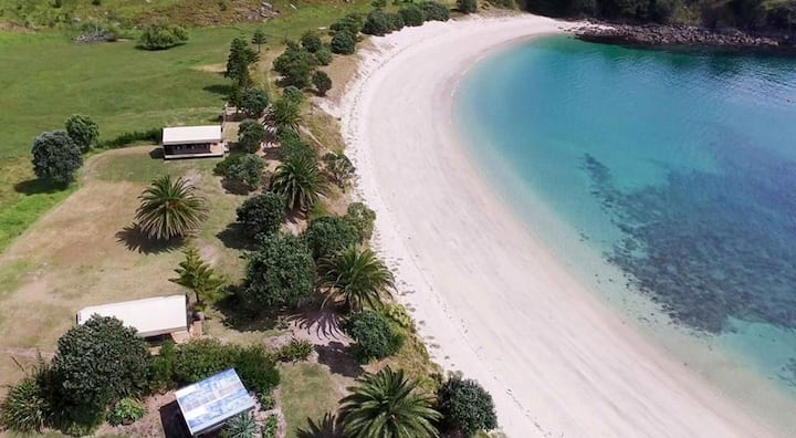 Glamping Tent 1 Near The Beach On A Private Island - Tairua