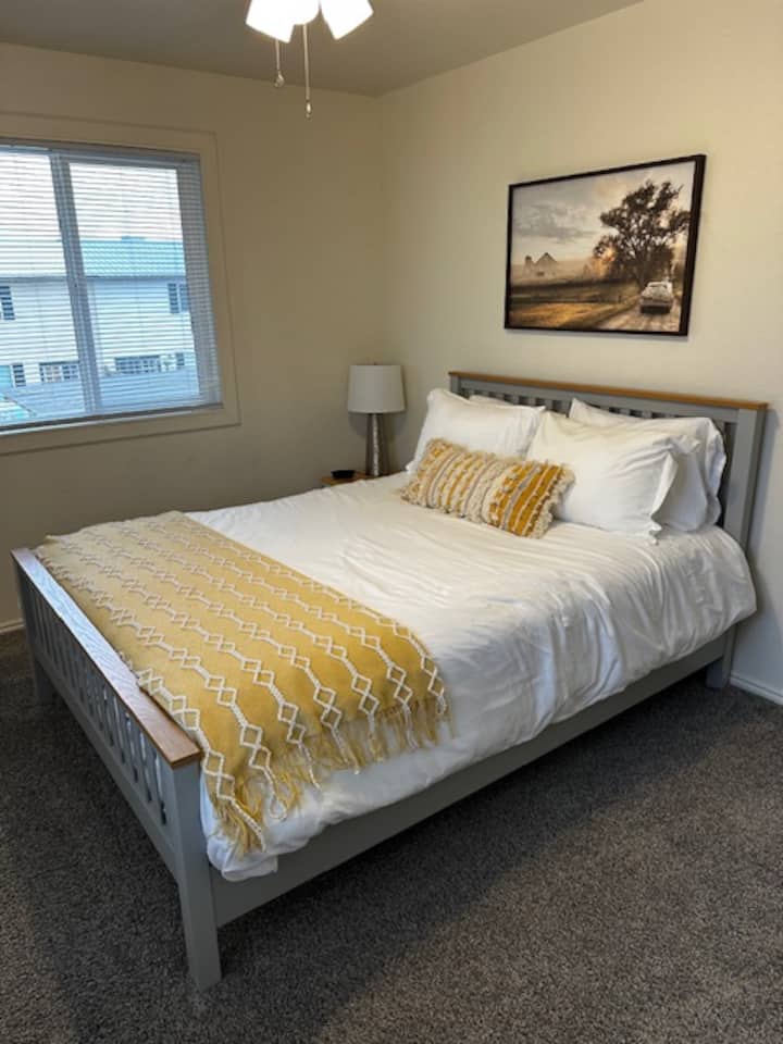 Moonshine Manor - Vernal, UT