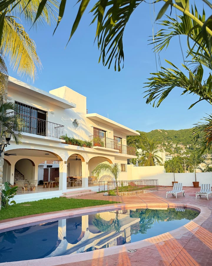 Casa Fortaleza (Alberca Privada) - Acapulco