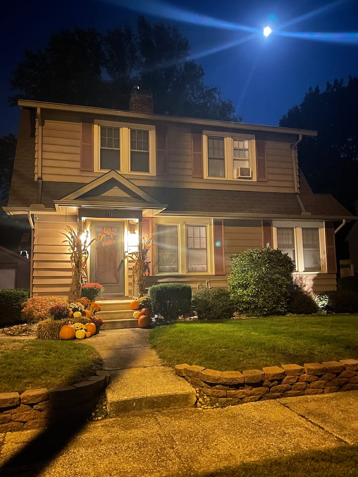 Kenwood Ave. - Elkhart, IN