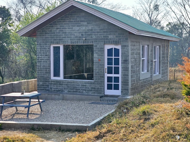 Anantham-3 Independent Cottages-fenced-huge Garden - Bir