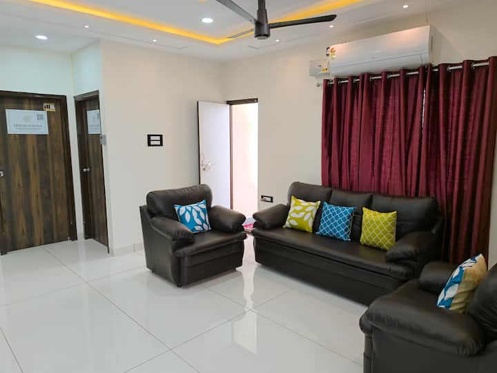 Orraica 404 : 3bhk | Washing Machine | Ac | Wifi - Hyderabad