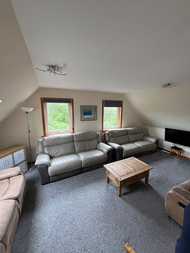 Large Self-catering,private Grounds, Ample Parking - Isle of Mull