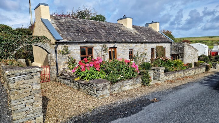 Dinny Jim's Cottage At The Cliffs Of Moher - Doolin