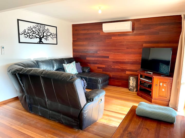Bayview Heights - Kingscote