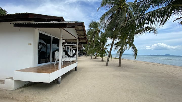 Mac's Bay Resort - Beachfront Bungalows - Ko Pha Ngan