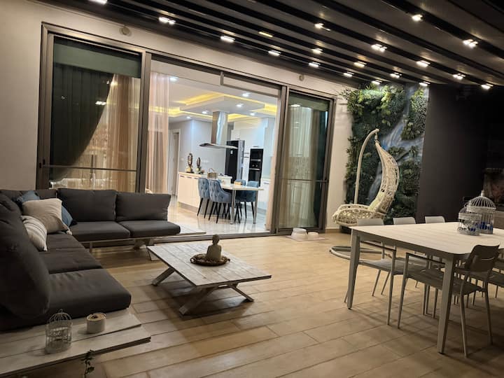 Penthouseda Keyifli Bir Konaklama - Nicosia