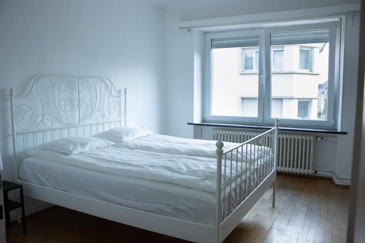 Central Limpertsberg Flat | Walk To City Center - Luxembourg City