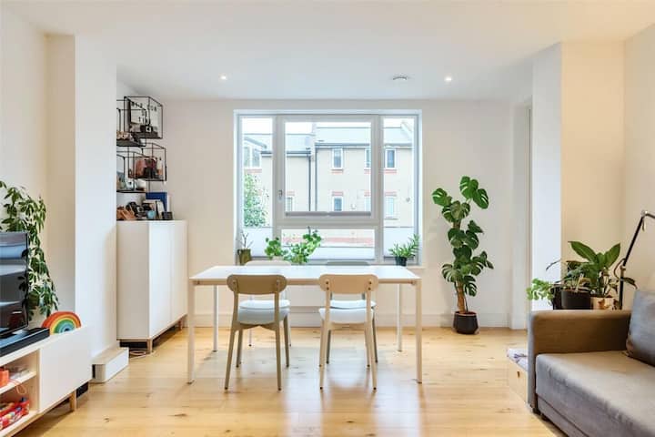 Stylish 1-bed Near Thames | Zone 2 | London Bridge - Greenwich