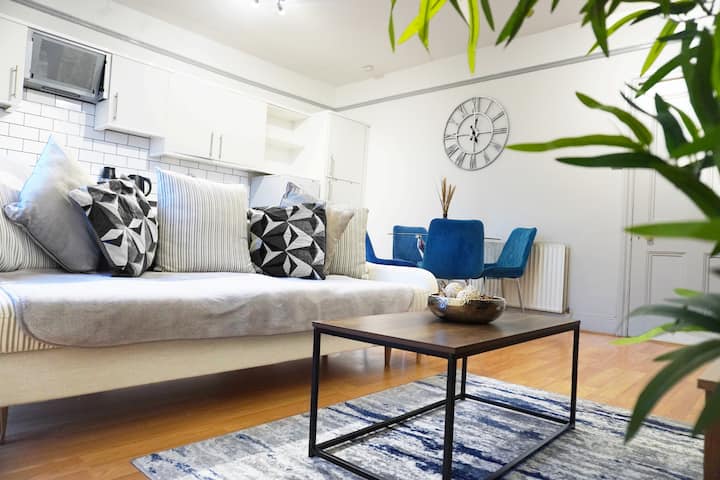 Host Up To 7, Central, 3 Bedroom, Free Parking - Southampton