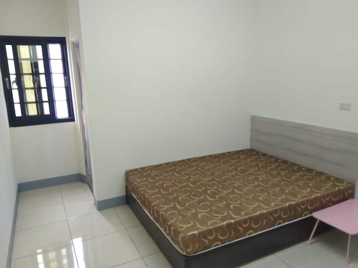 鐵支路之寓 - 員林市