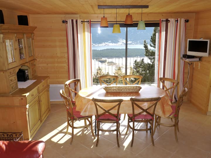 Appartement Bas De Chalet De 80m2, Vue Magnifique - Les Angles