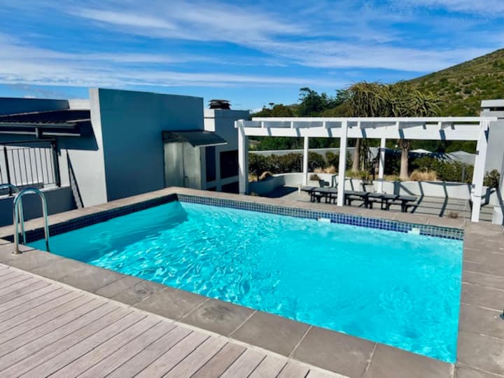 22 @ The Den - Stellenbosch