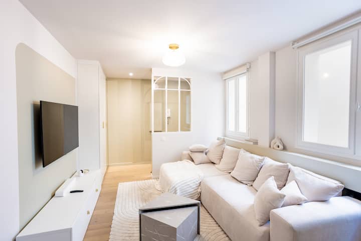 Modern Apartment à 2 Minutes Du Louvre - Paris