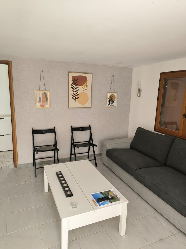 Bas De Villa
Terrasse, Terrain De Boules, Parking - Le Pradet