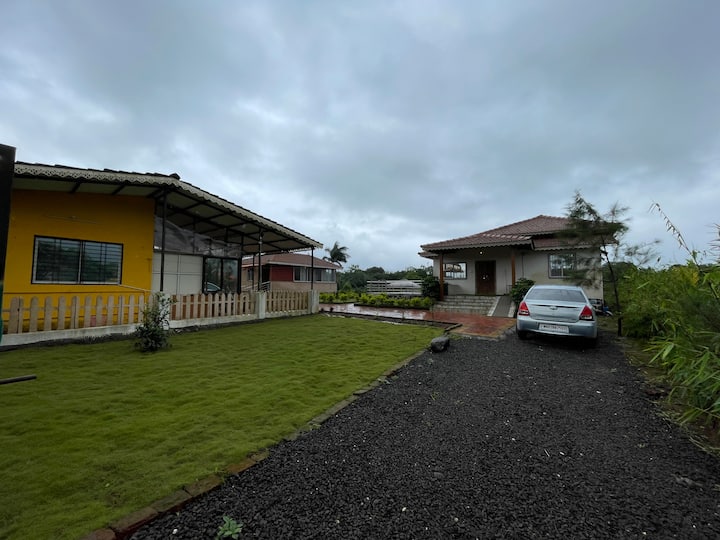 Lake Side Cabin - Lonavla