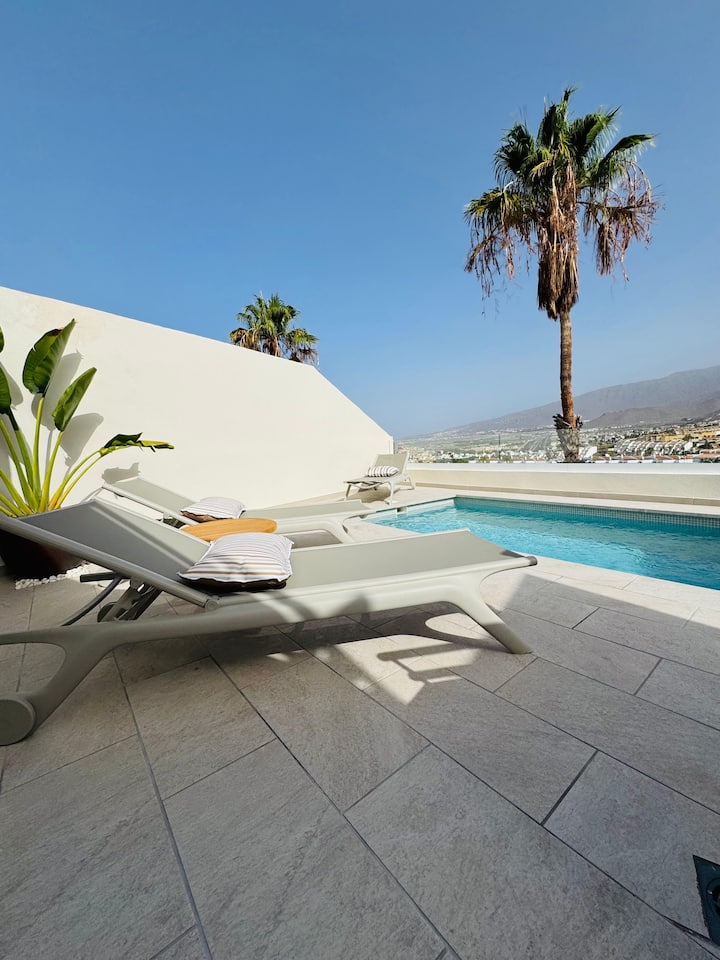 Villachiara - Superb Ocean View Villa With Pool - Adeje