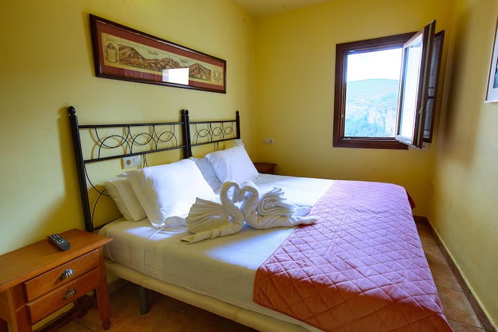 Hostal San Pedro Habitación 101 - Cuenca