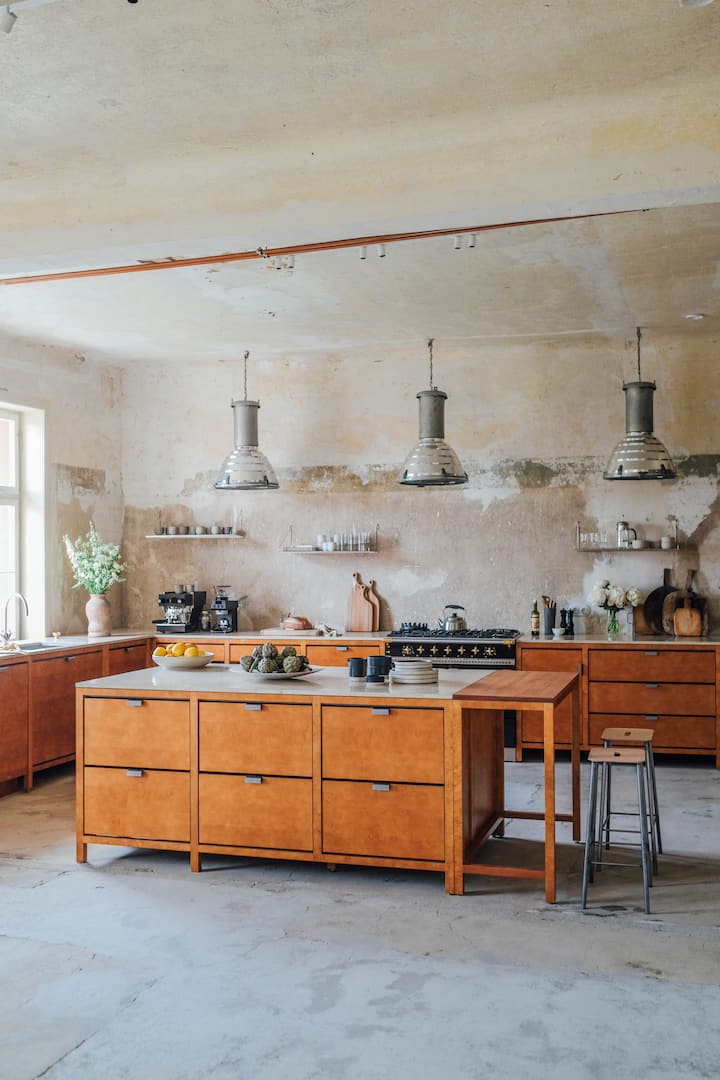 Grosses Offenes Designer Apartment Mit 2 Balkonen - Neustadt, Dosse, Germany