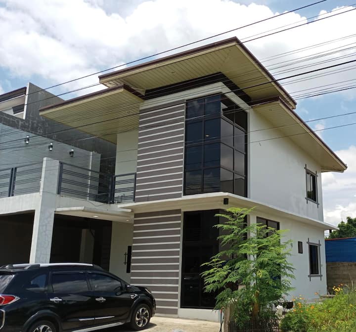 House In Uptown Cdo - Cagayan de Oro