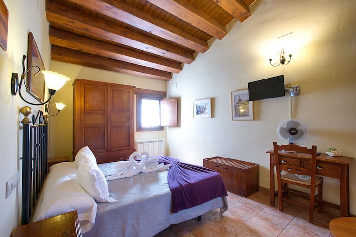 Hostal San Pedro Habitación 401 - Cuenca