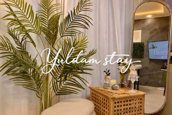 (1월 특가)공항Bus/고척돔/영등포/마포/홍대/잠실/한강/강남/깔끔청결 - 평촌동