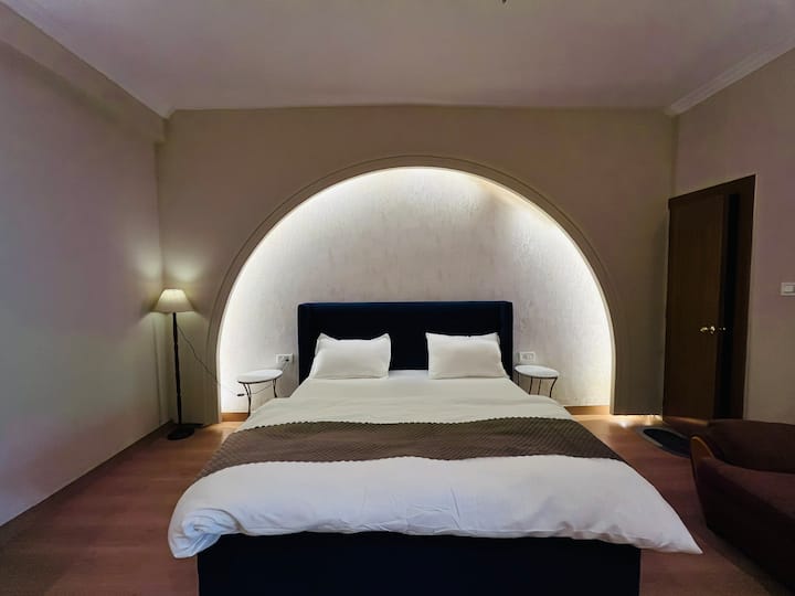 Azure Suite - Lucknow (Independent Floor) - Lucknow