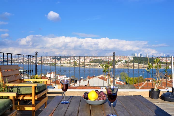 Charming Studio Apartment& Sea View Terrace - Zeytinburnu