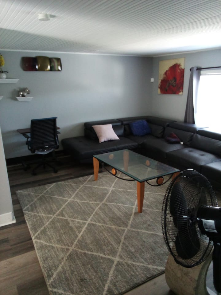 Upper Unit - Plum, PA