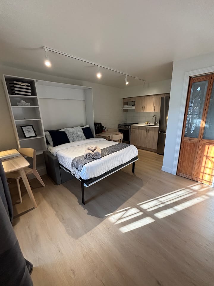 La Cachette Urbaine | Studio Au Cœur Du Plateau - Montreal