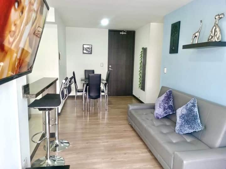 Apt A Few Blocks From Shopping Centers - Armenia