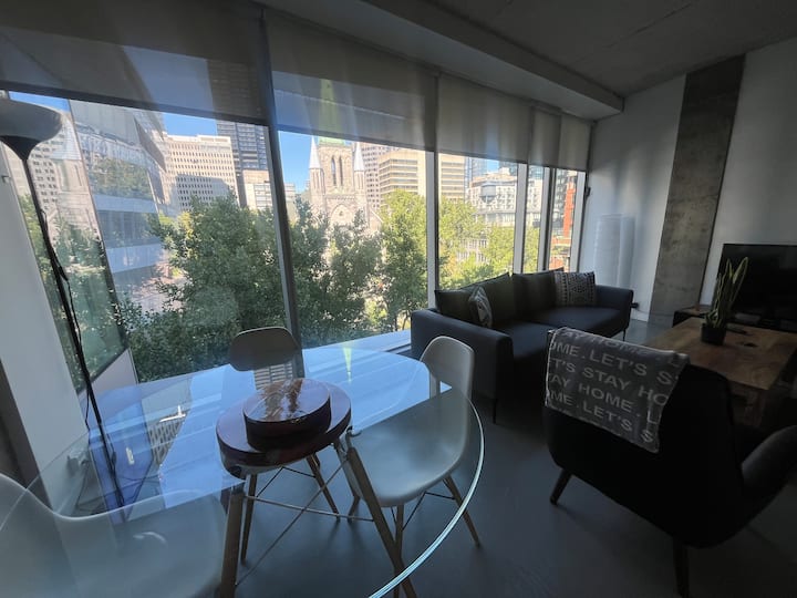 Ue - 10 Loft - Montreal