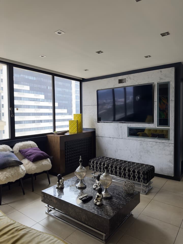 Hermoso Departamento Puerto Santa Ana - Ecuador