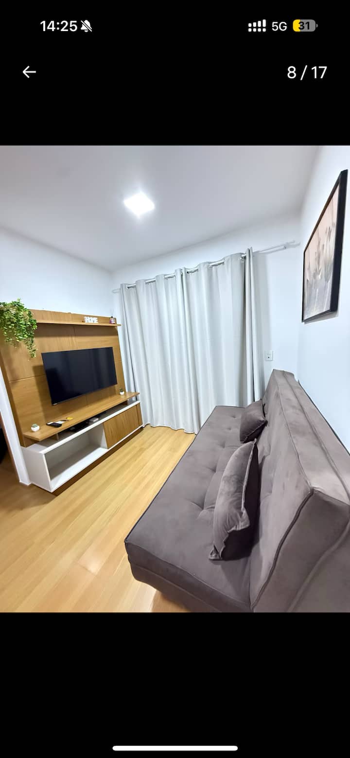 Belo Apartamento Com Sacada Na Gleba Palhano - Londrina
