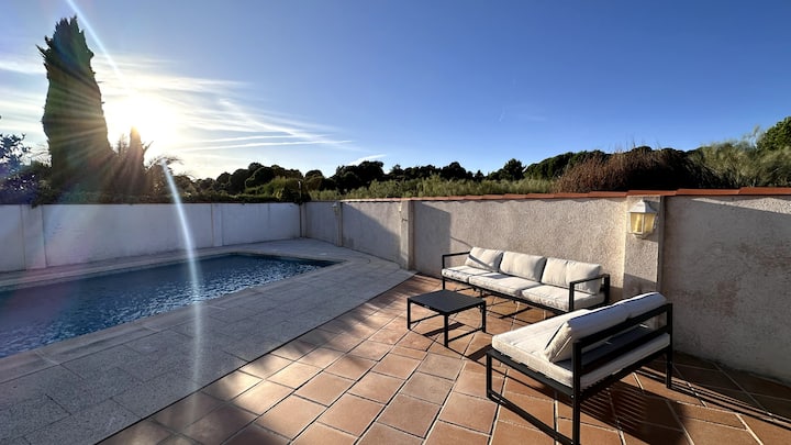 Villa Con Piscina Y Terrazas En La Naturaleza - Pelayos de la Presa