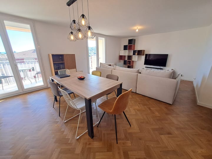 Appartement En Centre-ville - Manosque